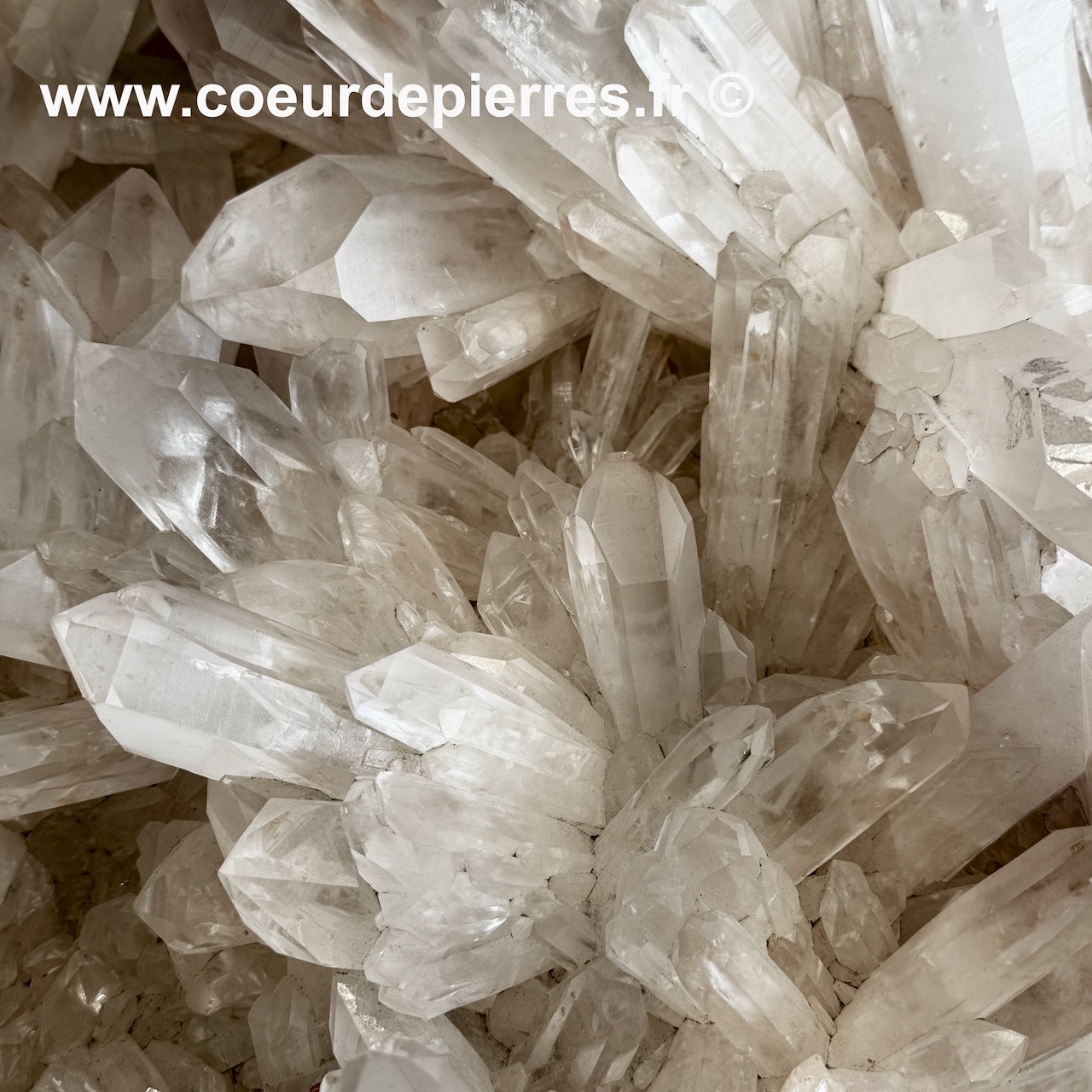 Cristal de Roche et Ses Différentes Formes | Cœur de Pierres