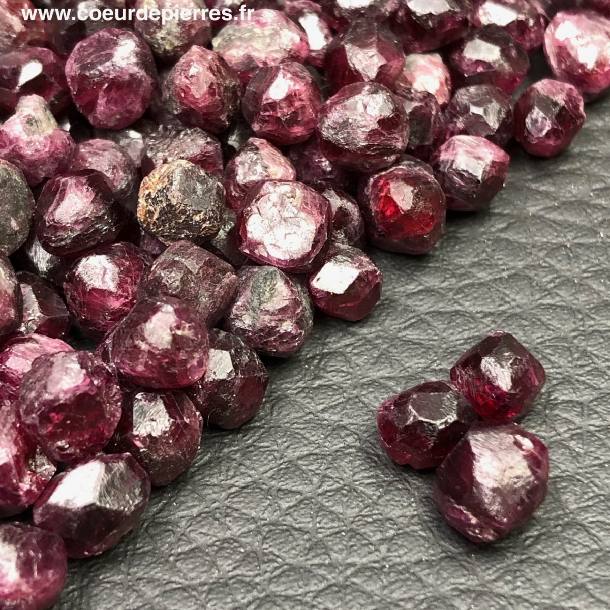 Grenat rouge brut du Pakistan "petite taille" | Cœur de Pierres