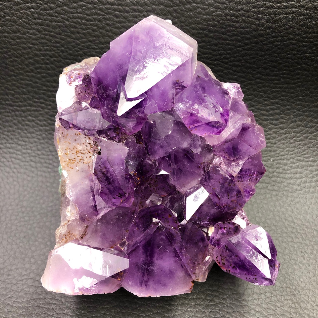 Géode d'améthyste du Brésil 0,674 kg (réf da4) | Cœur de Pierres