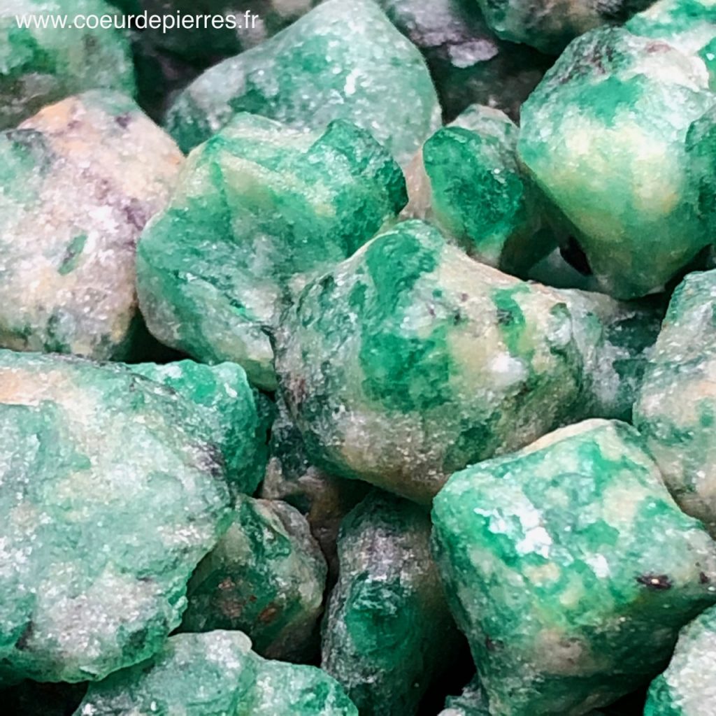 Emeraude brute du Pakistan "taille moyenne" | Cœur de Pierres
