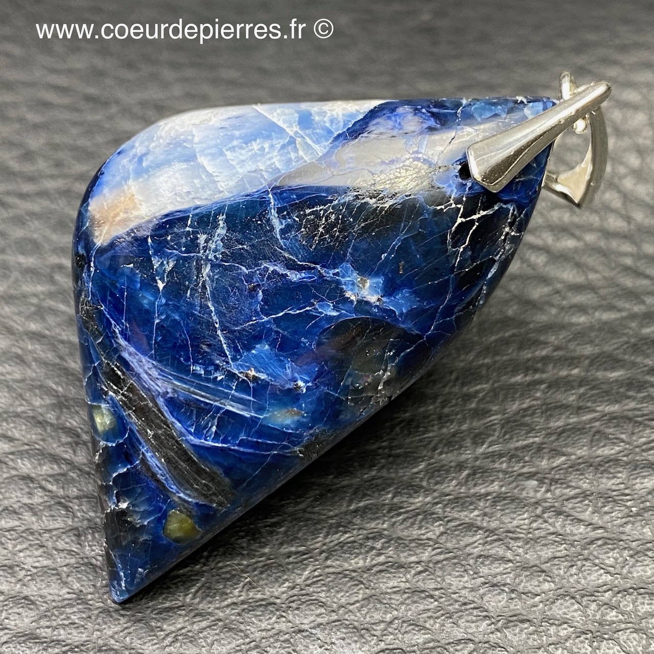 Pendentif en Dumortiérite de Madagascar (réf dum9) | Cœur de Pierres