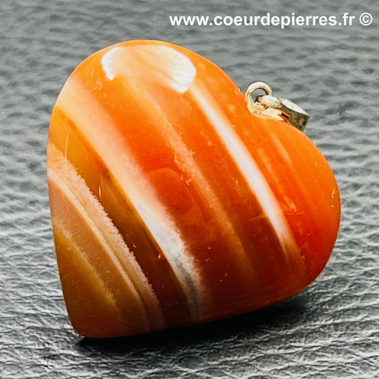 Pendentif en cornaline de Madagascar (réf co5) | Cœur de Pierres